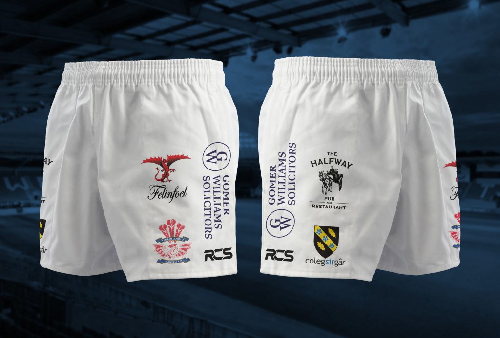 New kit unveiled – LLANELLI RFC